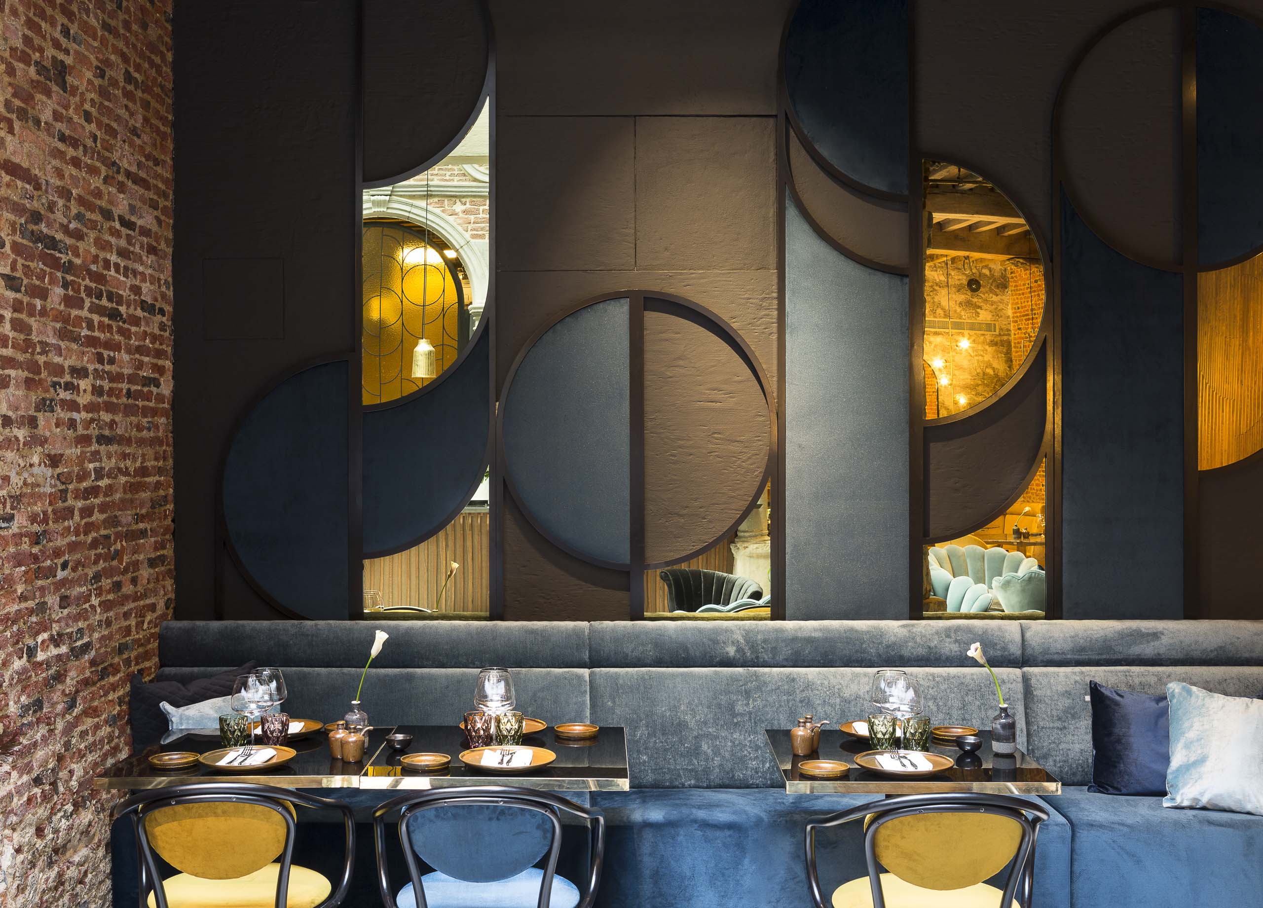 The Gilded Restaurant 1998 • Marion Flipse & Partners